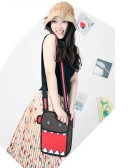 2D Domo Bag - Chomp chomp away!