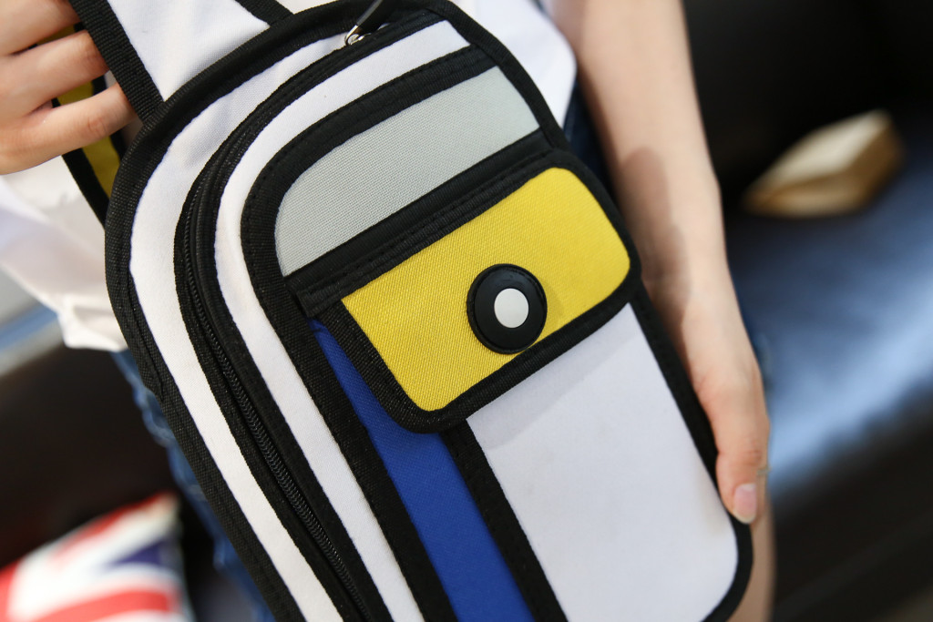 2D Bag - Crossbody Style - 2D Bags