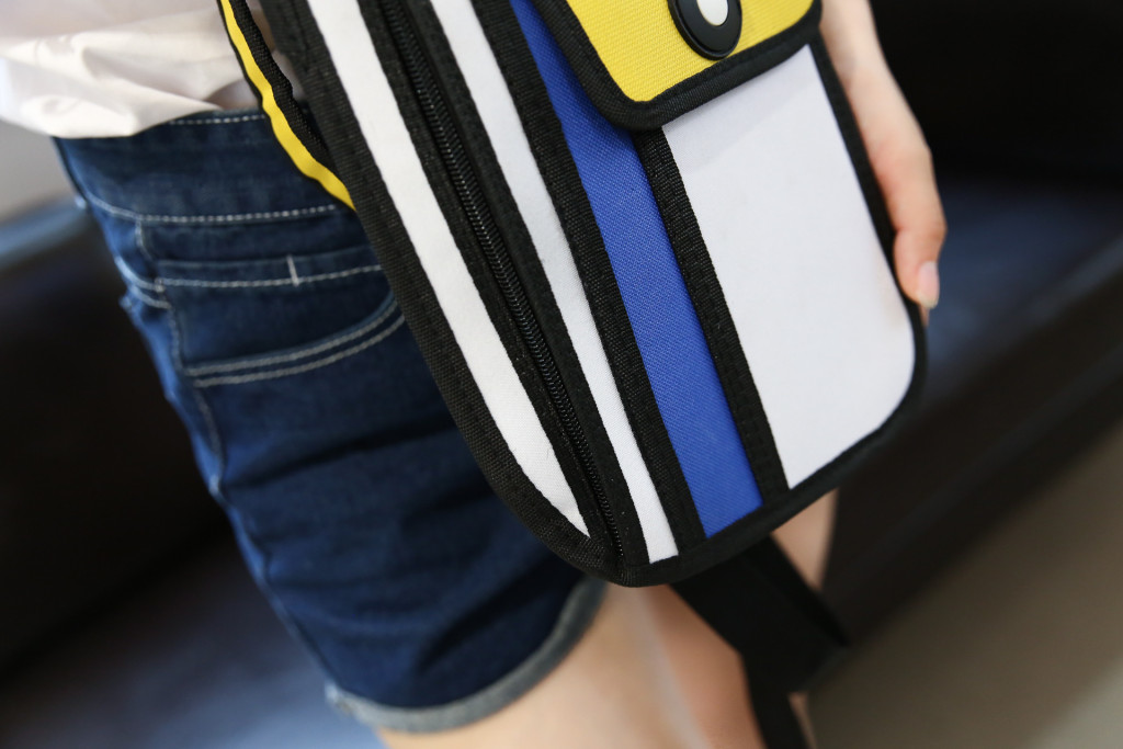 2D Bag - Crossbody Style - 2D Bags